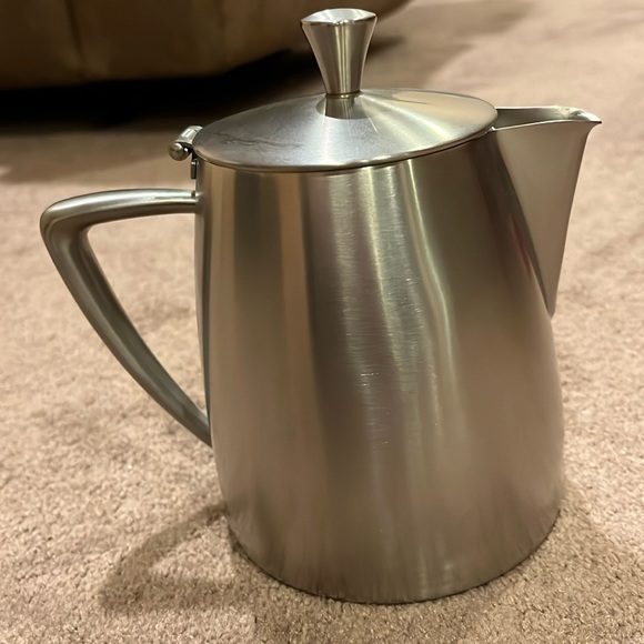 Oneida | Kitchen | Oneida Stiletto Teapot Stainless Steel | Poshmark
